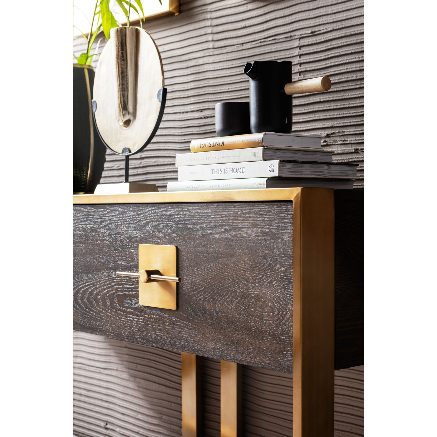 Console Osaka - KARE Serbia